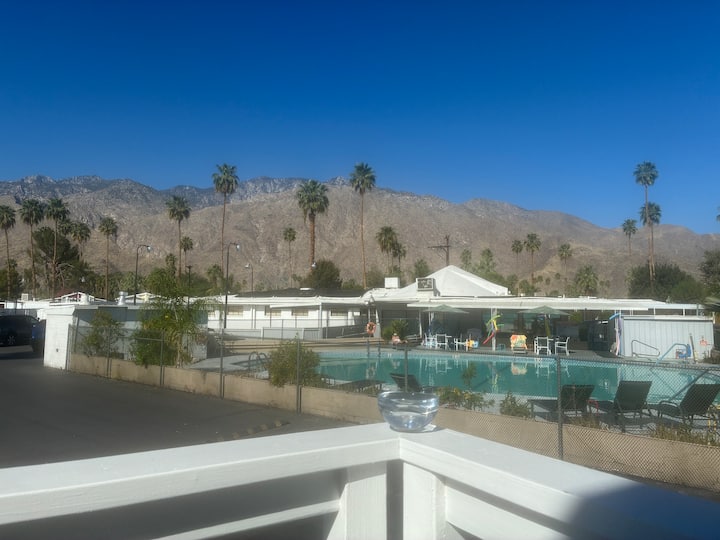 Block’s Edge - Palm Springs, CA