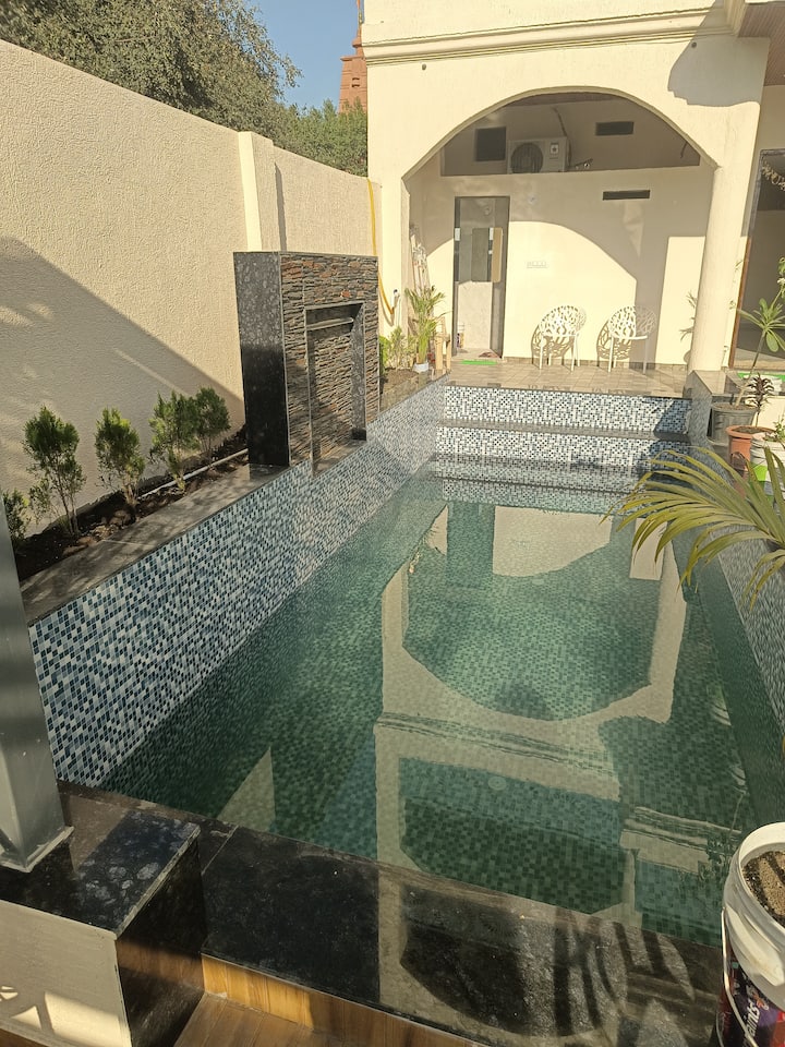 Shree Vinayak Villa Pool/gardn/gajibo Near Mahakal - Ujjain