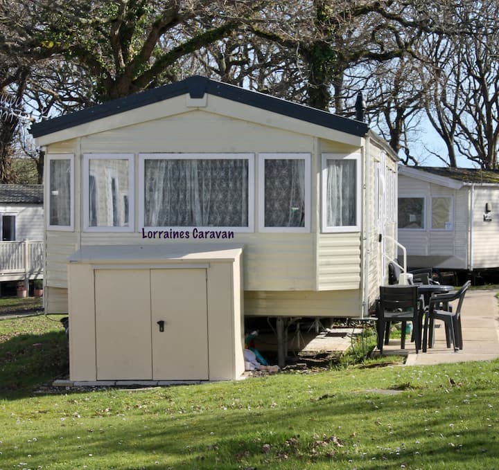 Cosy Caravan, £76 Return Wightlink Ferry. - Isle of Wight