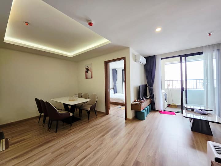 2br Urban Stay Balcony View. Managed By Michellia - China