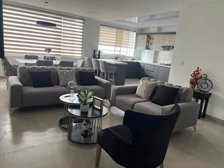 Elegante Apartamento Cerca Del Centro De Puyo - Puyo