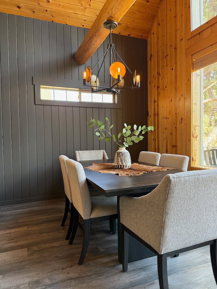 The Nest - Golf | Hot Tub + Resort Amenities - Redmond, OR