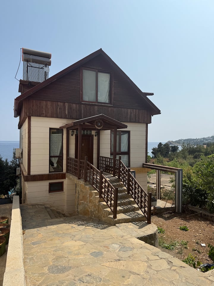 Lebiderya Deniz Manzaralı Daire - Aydıncık