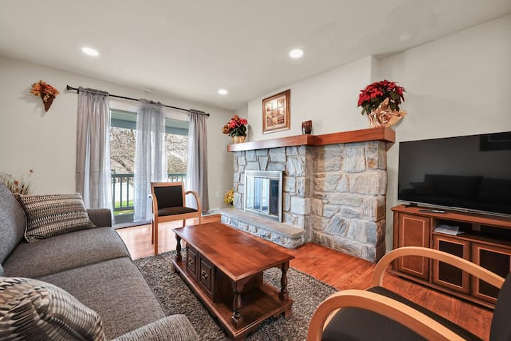 Welcome Guests. Unit #2 - Lancaster, PA