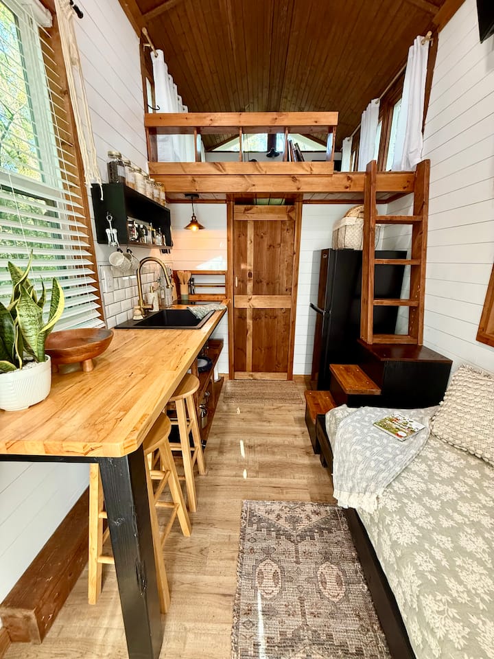 Raja Tiny House / 4 Min To The Springs - Florida