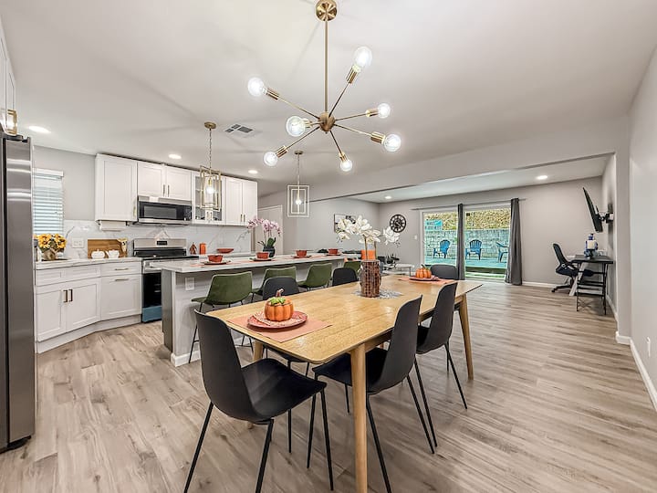 Same Day Move In Mountain Breeze Insurance Approve - Simi Valley, CA