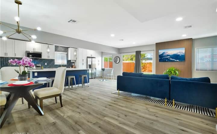 Simi Valley Sunshine - Simi Valley, CA