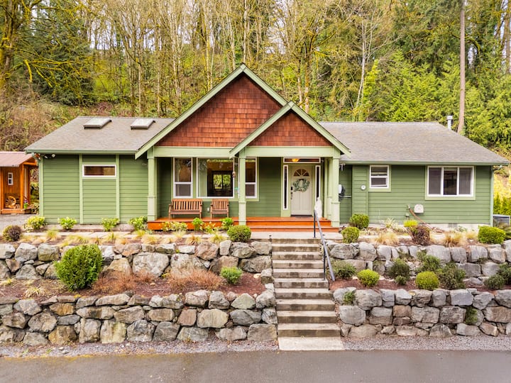 Fun Retreat! Arcade, Sauna, 12mi Sea, Ev Charger - Kent, WA