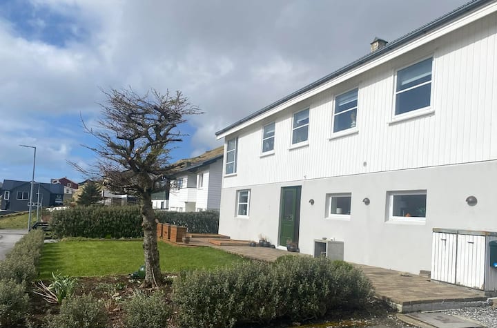 Stylish & Cosy Brand-new Apartment - Islas Feroe