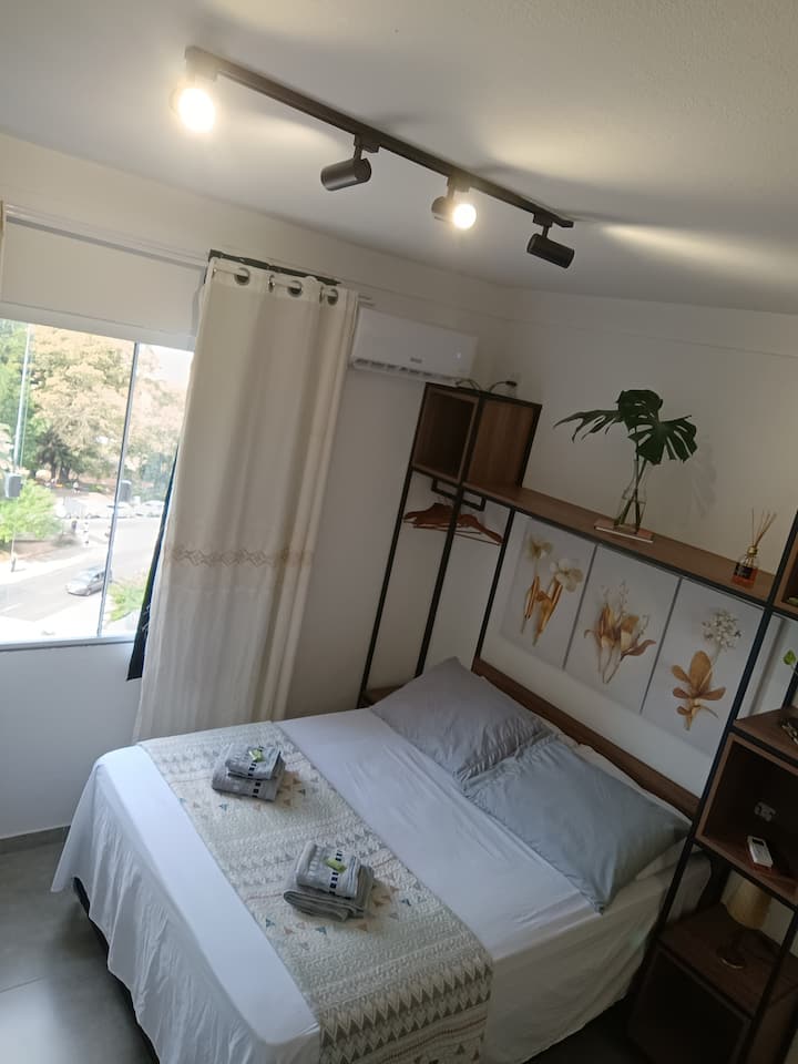 Jk 512 No Centro Histórico De Porto Alegre - Porto Alegre