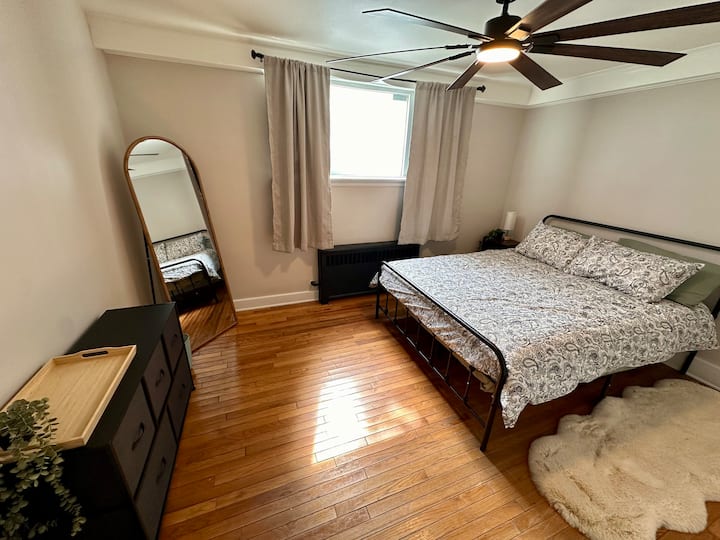 Moland Living | Modern 1br W/ Workspace - Greater Sudbury