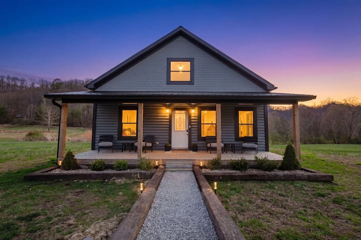 River Still | Family Cabin, Spa, Mins To Rrg - Slade, KY