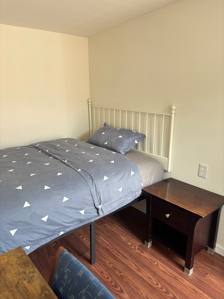 104*one Person Only*private Room In The Backyard - San Jose