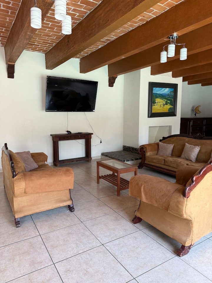 Fiesta Las Palmas Cuernavaca - Cuernavaca