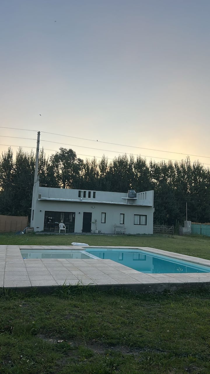 Casa Quinta En Azul Ideal Para Descansar - Azul