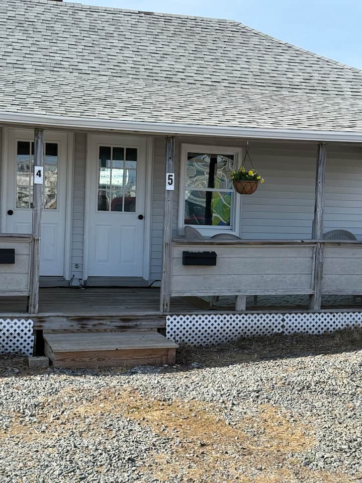 Jones Ave Beach House #5 - Hampton Beach, NH