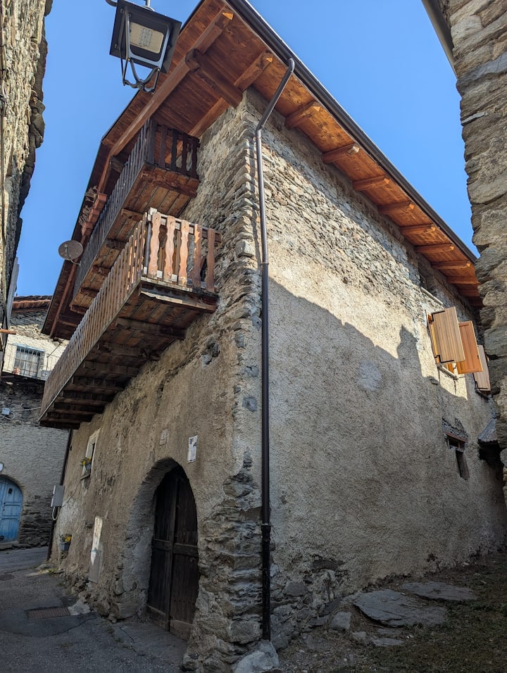 Splendido Alloggio A Salbertand - Sauze d'Oulx