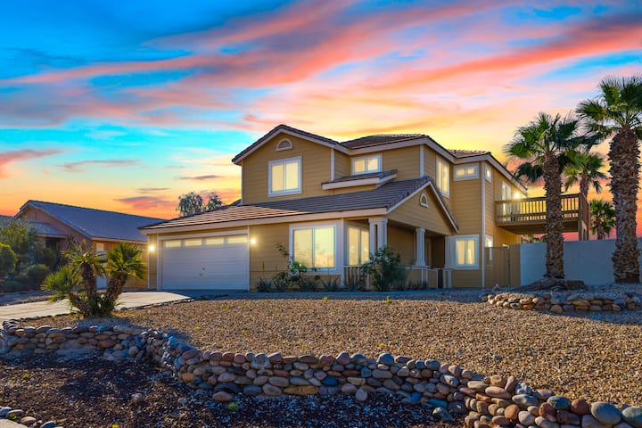 Pool | 4bd | Games | Bbq | Sleeps 11 - Laughlin, NV