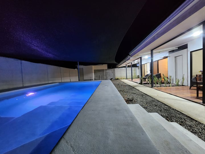 Punta Uva ~ A/c ~ Pool ~ Kitchen ~ Fiber Internet - Punta Uva