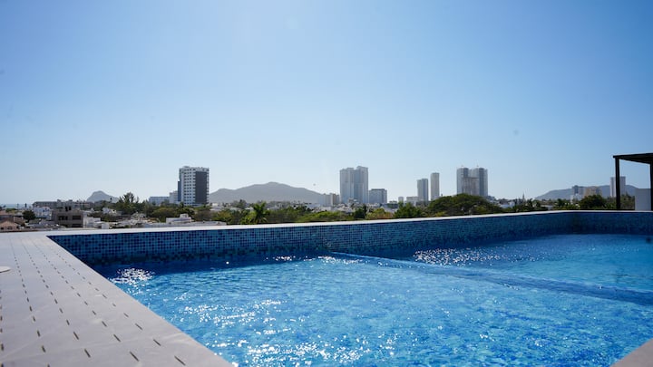 Practical And Well Located 2 Parking Spaces + Pool - Mexico