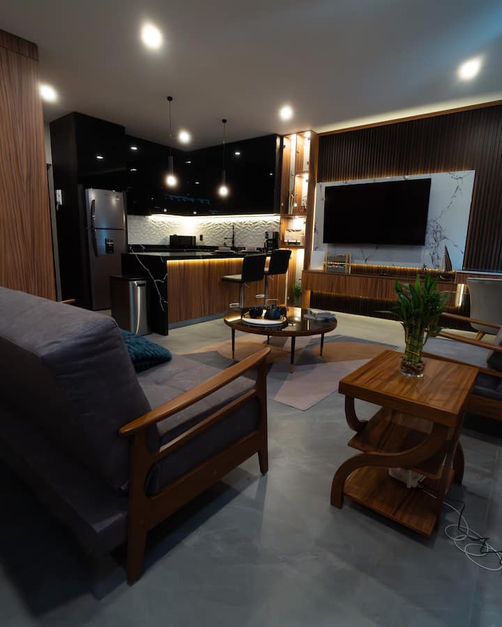 Evince Black · Luxury Loft · 10 Min To Feria - Aguascalientes