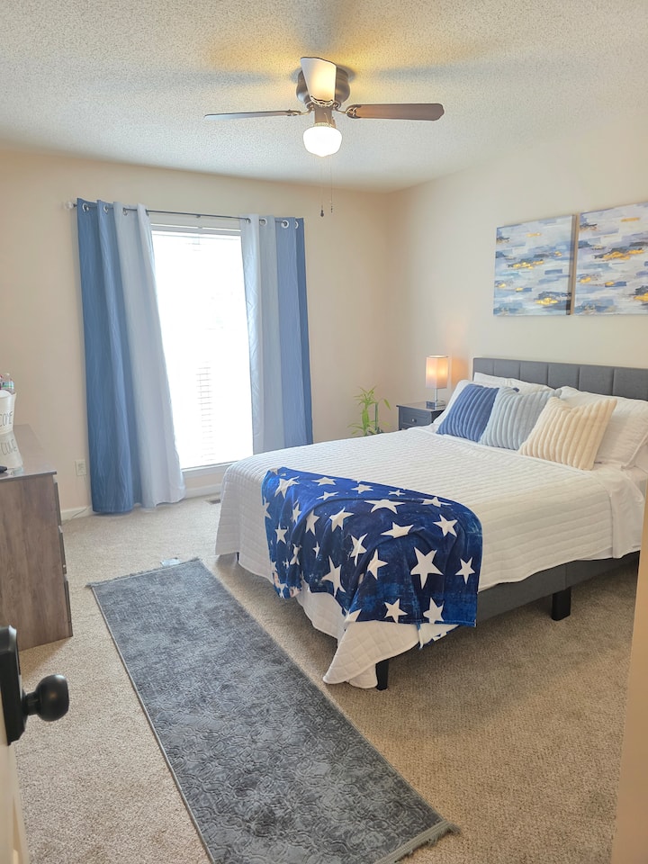 Sirius Room | Private Room In Quiet Residence - Raleigh, NC