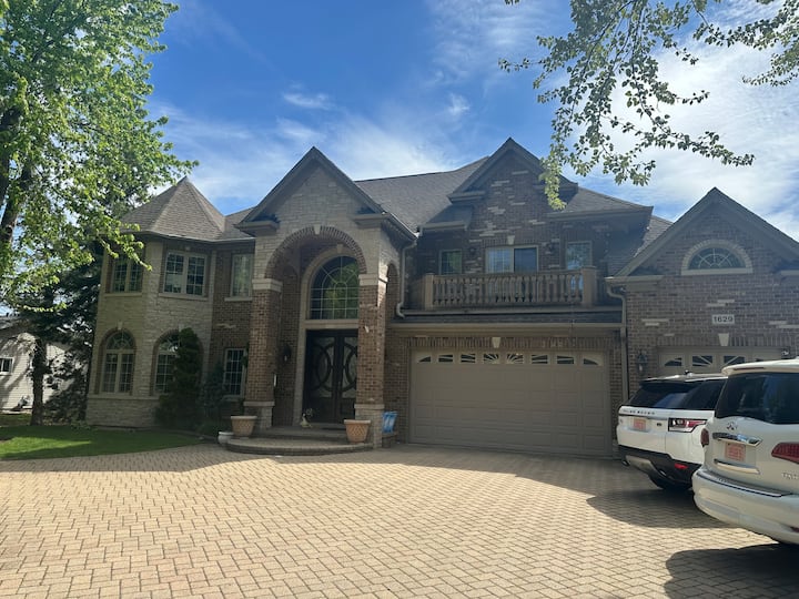 Luxury 5 Br Family Getaway-heated Pool, Hot Tub - Hanover, PA