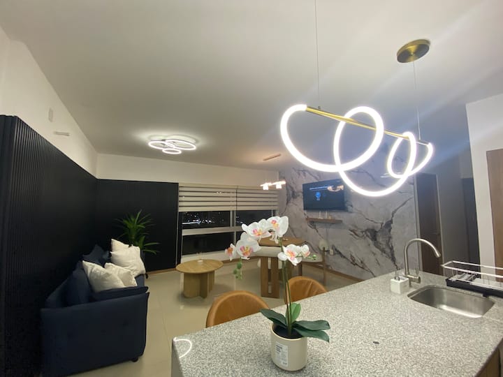 Suite Moderna/alberca, Gym & Excelente Ubicación - Mexique