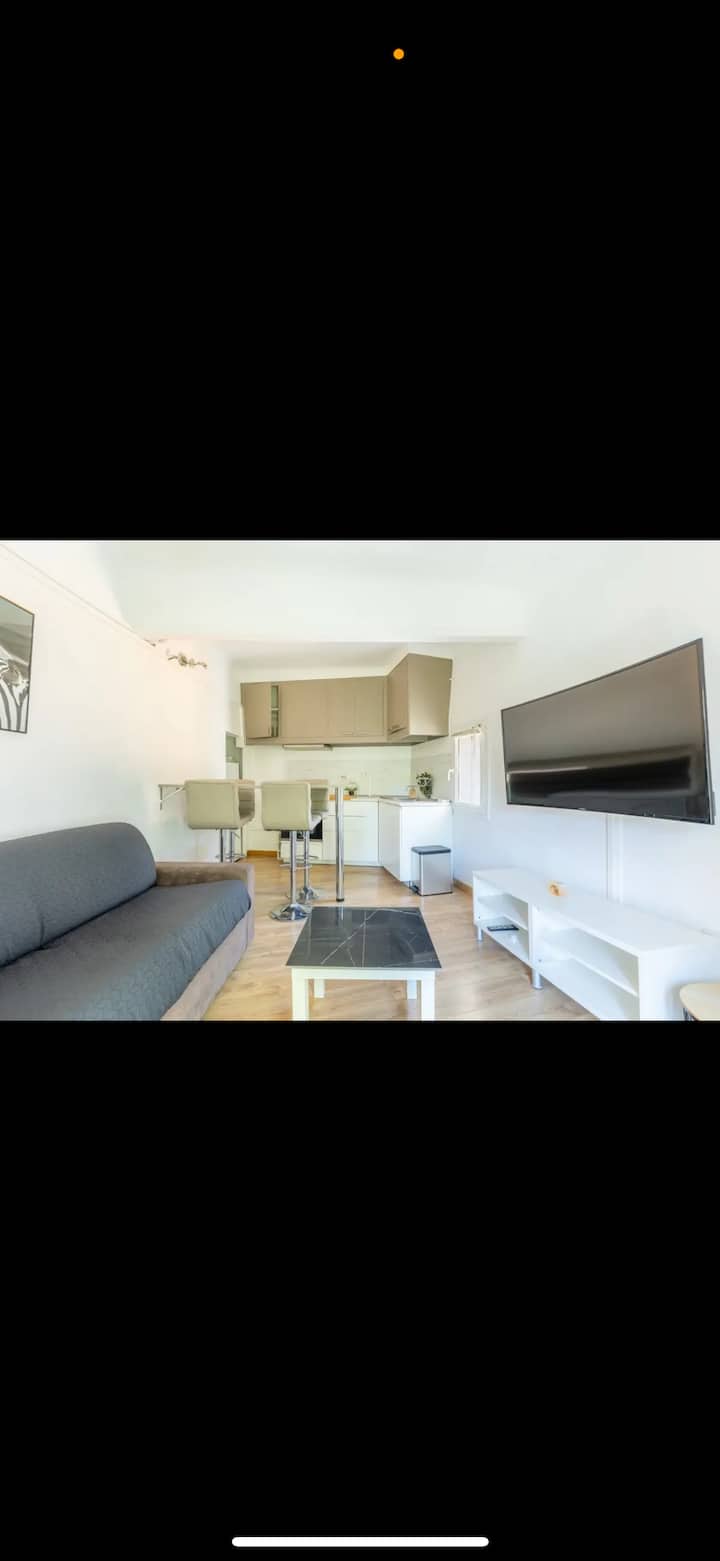 Logement Cosy, Bien Situé, Confortable Et éQuipé - Aubagne