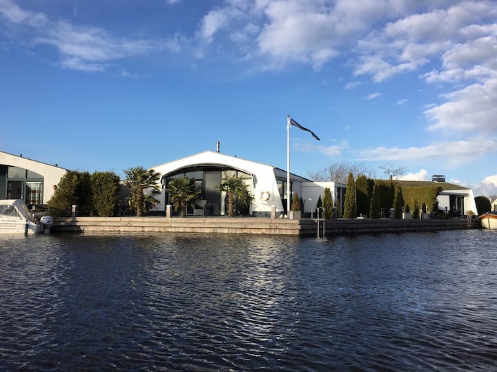 Ferienhaus Am Wasser Bellevue Aquaronde 123 - Lemmer