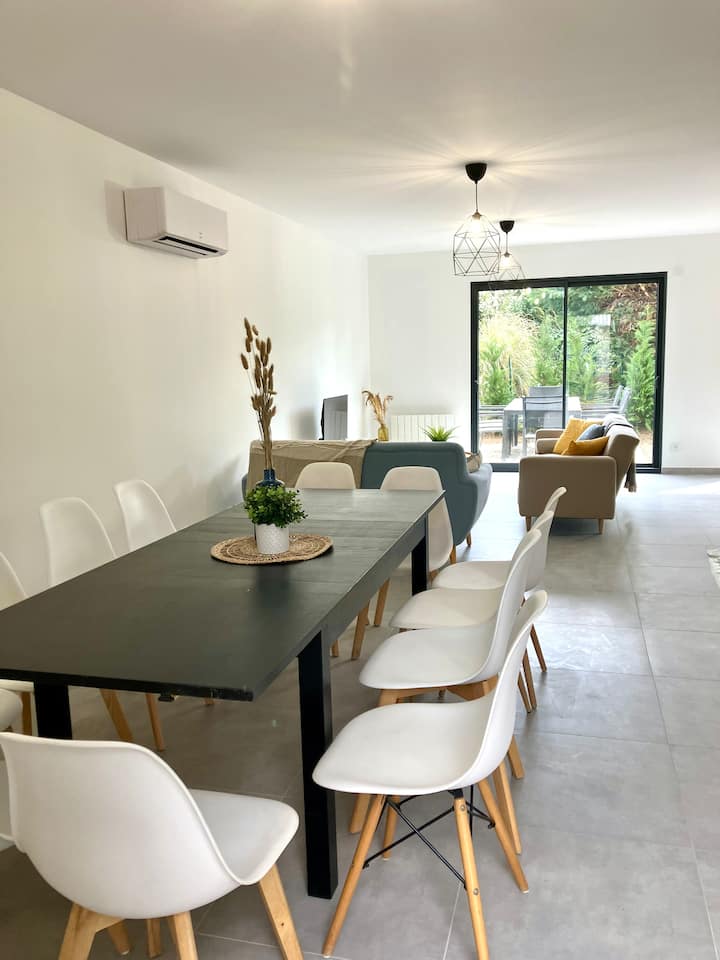 Maison Neuve 12 Pers 20mn De Lyon/35mn Eurexpo - Dardilly