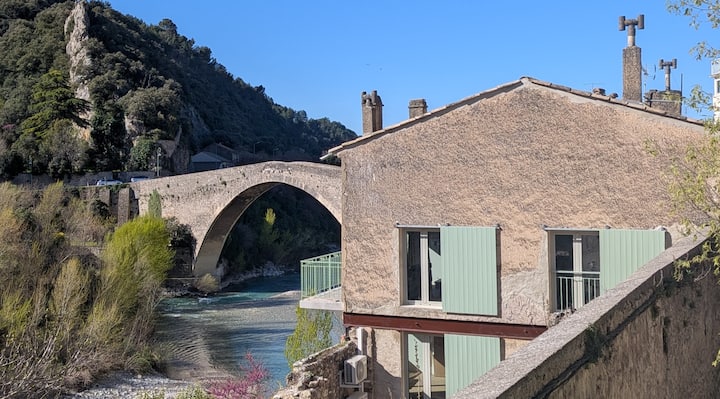 Appartement Charmant Vue Pont Roman De Nyons - Nyons