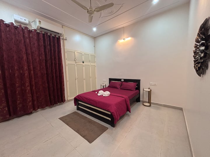 Terminal Stay-1bedroom With Shared Living, Kitchen - Meerut
