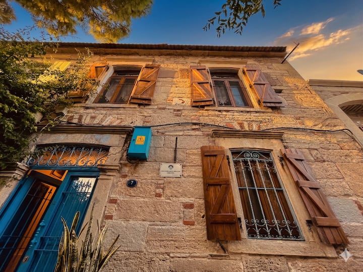 Time Travelers House - Eski Foça - Foça