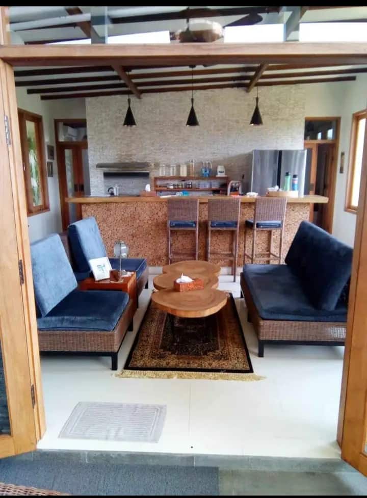 Full House Luas 3br Ac | Estetik | Hemat 6 Org | - Kretek