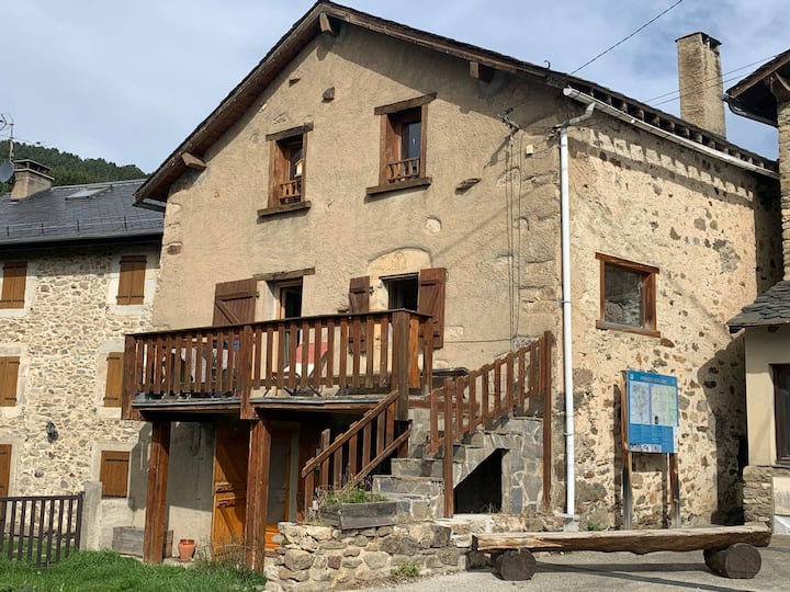 Grande Maison De Montagne Entièrement Rénovée - Puyvalador