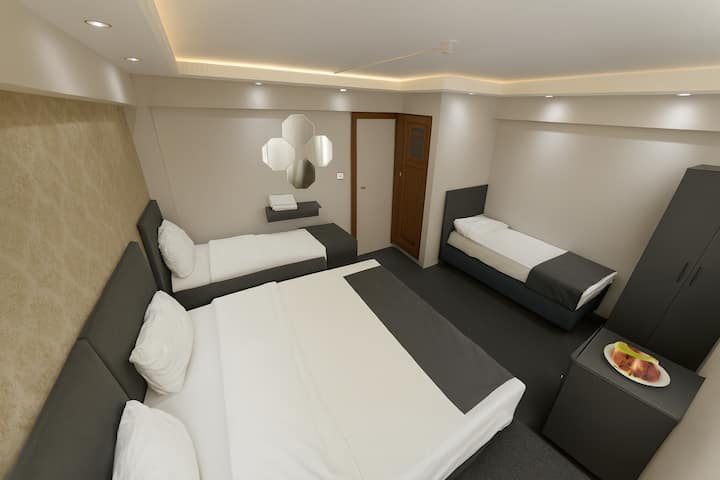 Fatih Kapalı ÇArşı Yürüme Mesafeli Aile Odası - Estambul