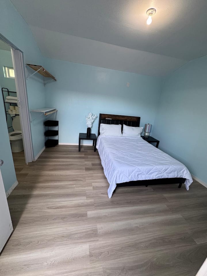 Your Cozy Corner In Harlingen, Tx • Private Room - Harlingen, TX