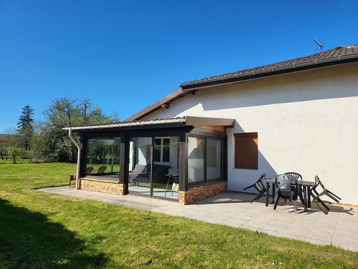 T2 Plain Pied Avec Terrasse Jardin Privé Parking - Viriat