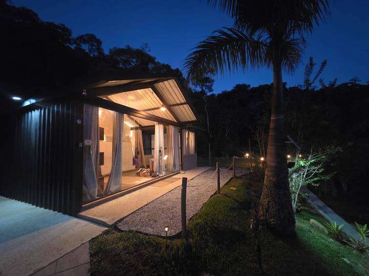 Chalé C Banheira De Imersão Individual (Chimarrom) - Nova Friburgo