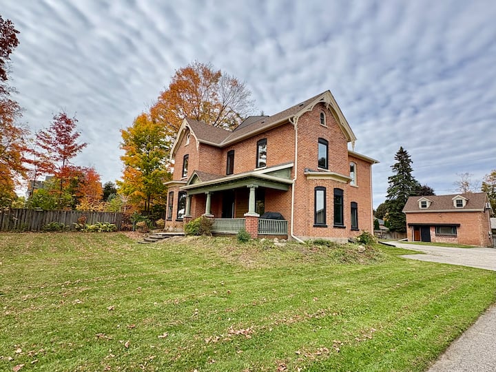 Brick House On Broadway - Butler Unit - Orangeville