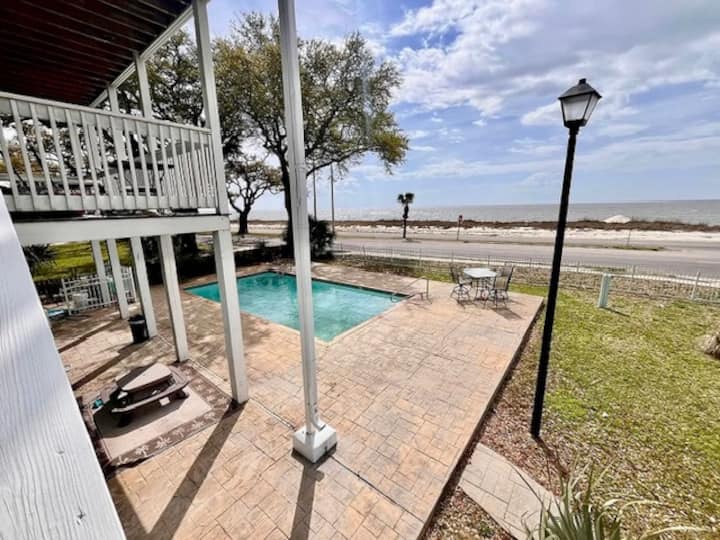 Magnolia Gardens, Apt. D - Biloxi, MS