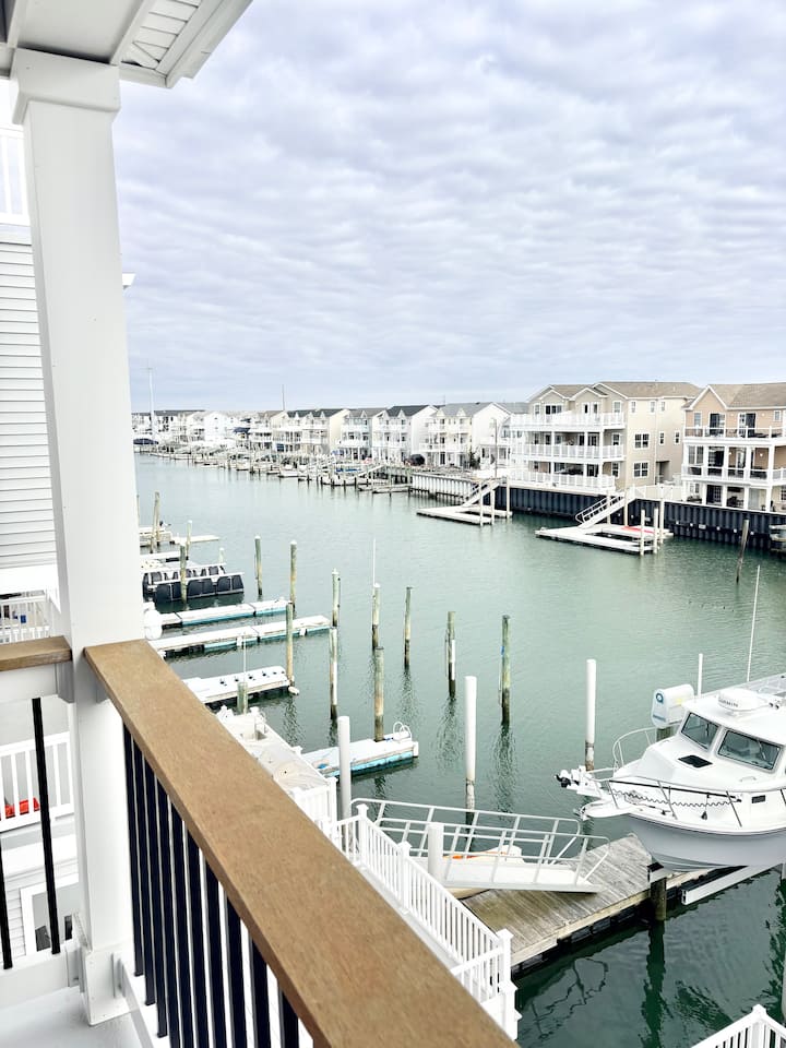 Waterfront Home In Wildwood - Wildwood, NJ