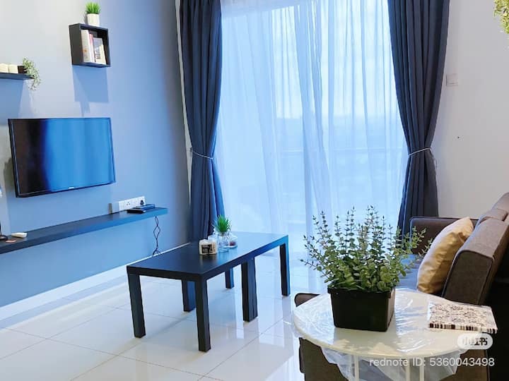Stylish British | Opp Ioi Mall | Pool & Balcony - Puchong