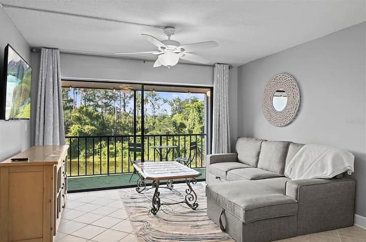 Condo In Altamonte Springs - Altamonte Springs, FL