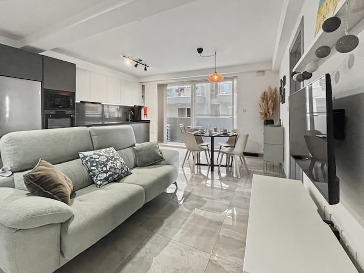 Cosy, Modern & Bright Central 2br Apartment - Malta