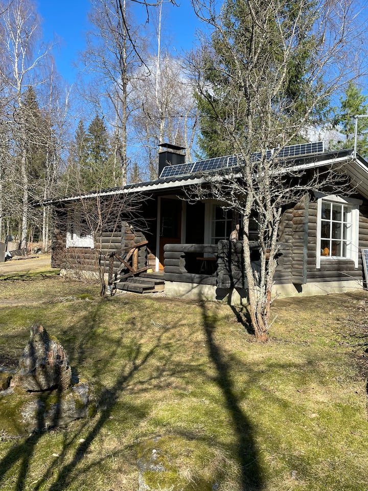 Niemen Rantamökki. Seesteiseen Rauhaan. - Kanta-Häme