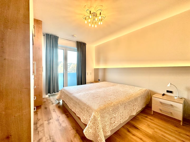 Neubau In Oldenburg | 2 Zi | Wohnküche | Balkon - Oldenburg