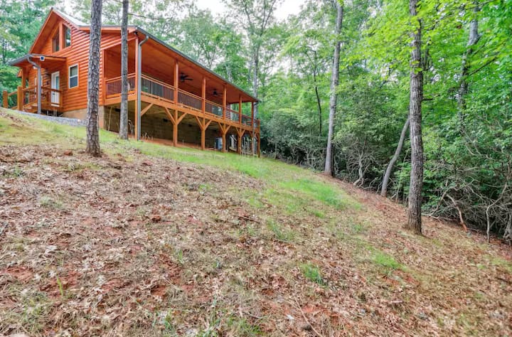Escape To The Sasquatch Hideout In Murphy Nc - Murphy, NC