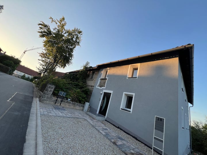 Tolle, Großzügige 3 Zimmer Wohnung. - Bayreuth